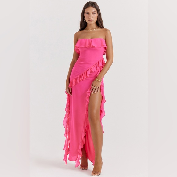 House of CB | Dresses | Nwt House Of Cb Sarina Ruffle Maxi Dress Hot ...